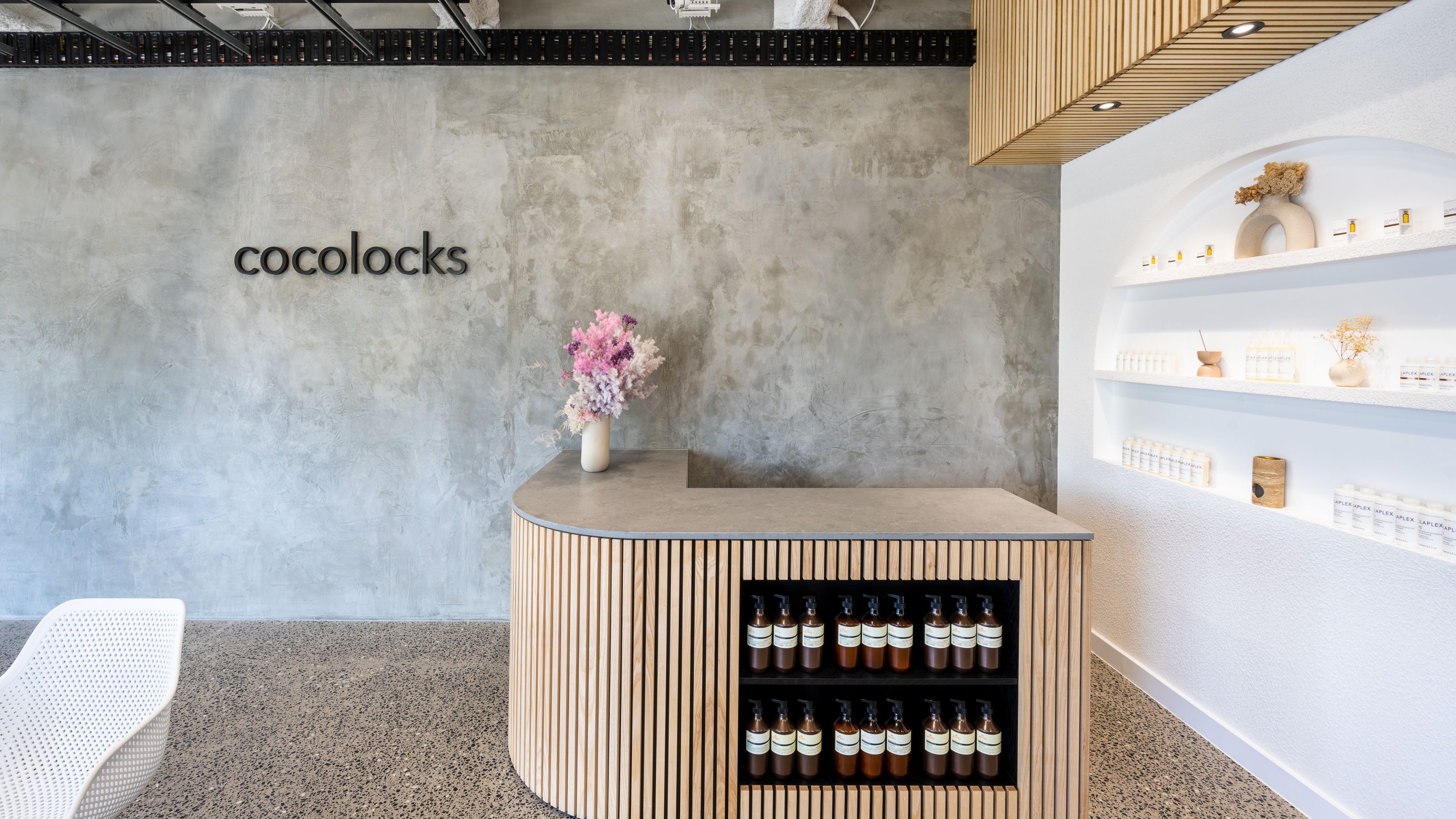 DIY Shop Fitting? 5 Reasons Why You Need a Shop Fitting Service