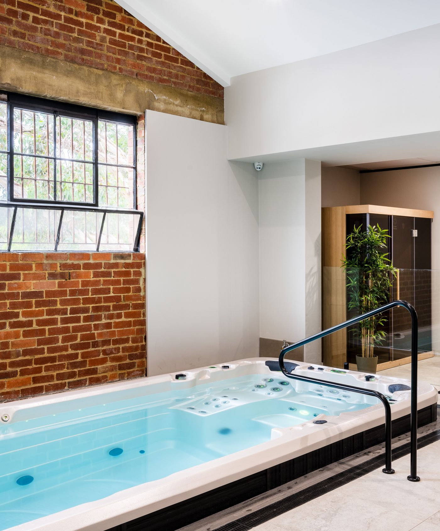 Promitto | Gym Fitout | Canopy Fitouts