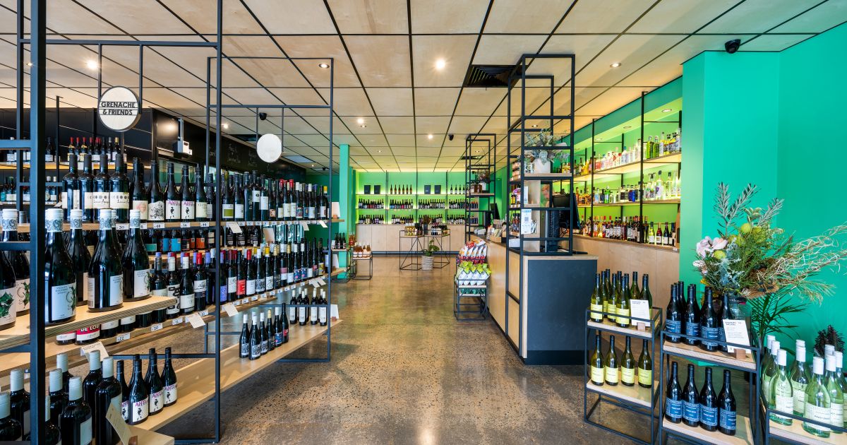 DIY Shop Fitting? 5 Reasons Why You Need a Shop Fitting Service